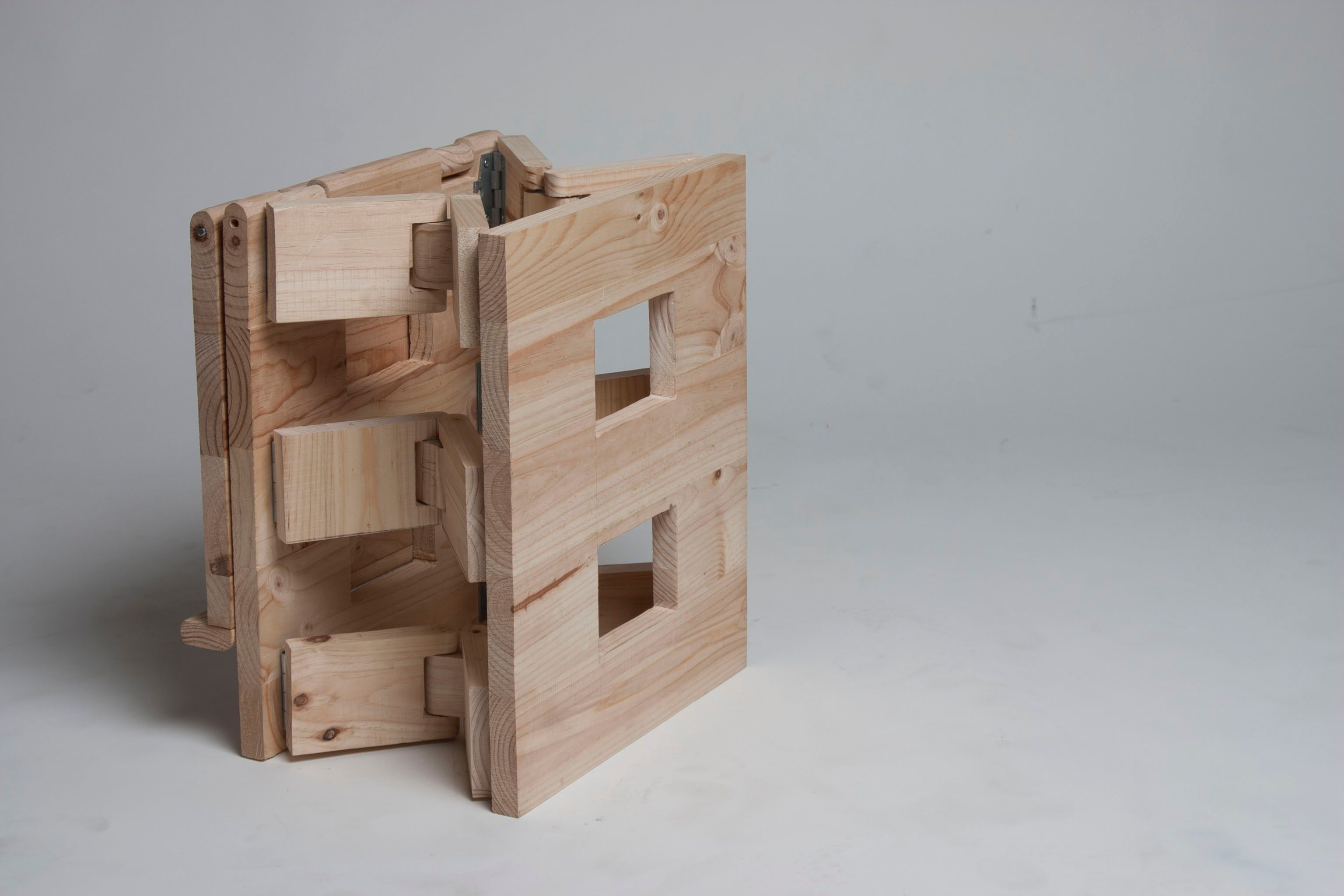 Taburete Plegable | Domestika
