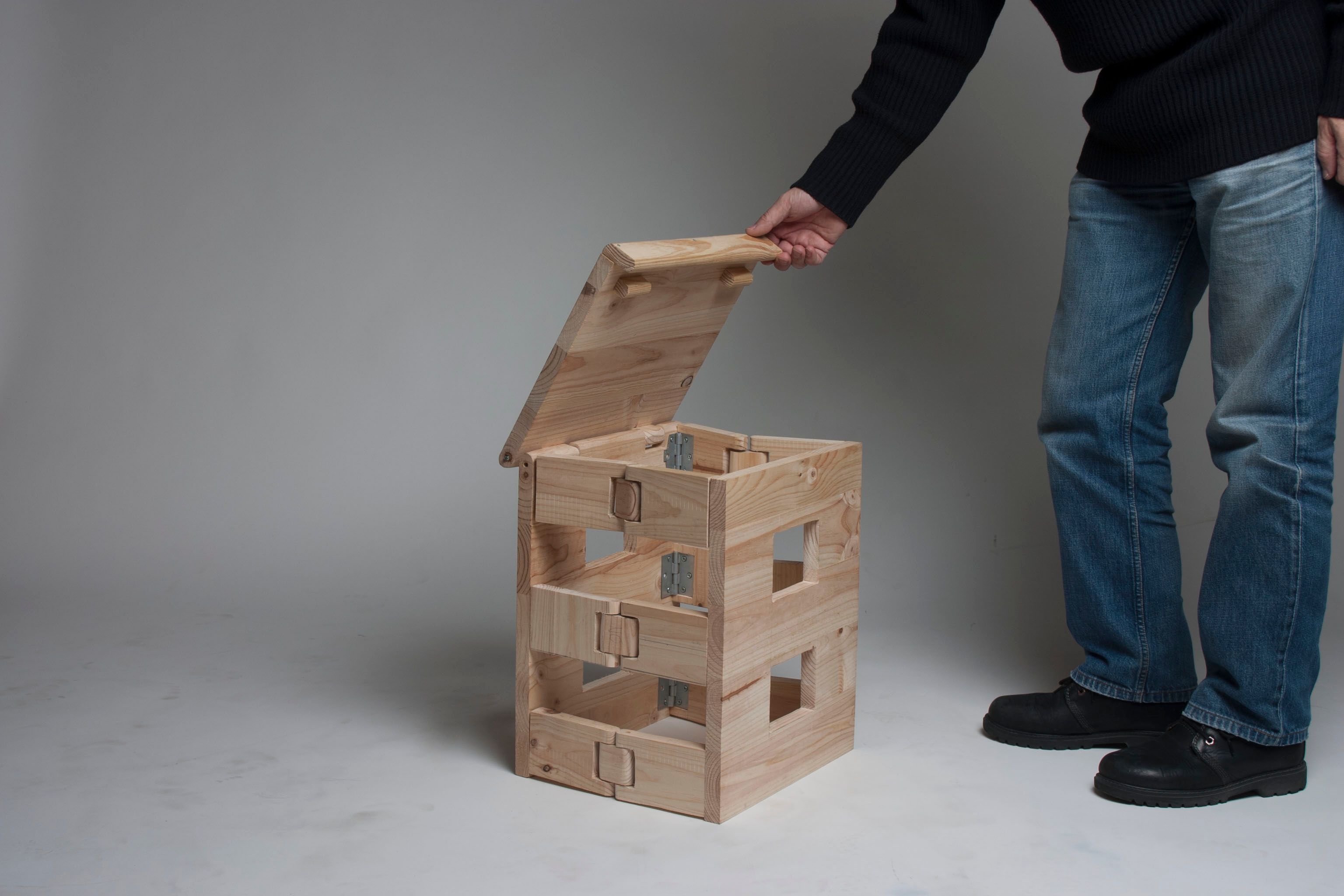 Taburete Plegable | Domestika