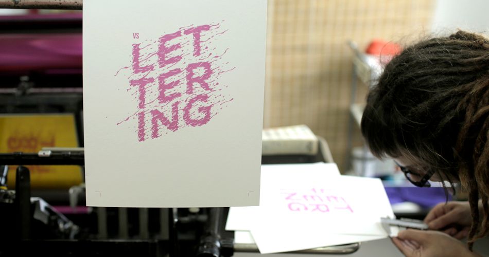 Typography VS Lettering Poster | Domestika