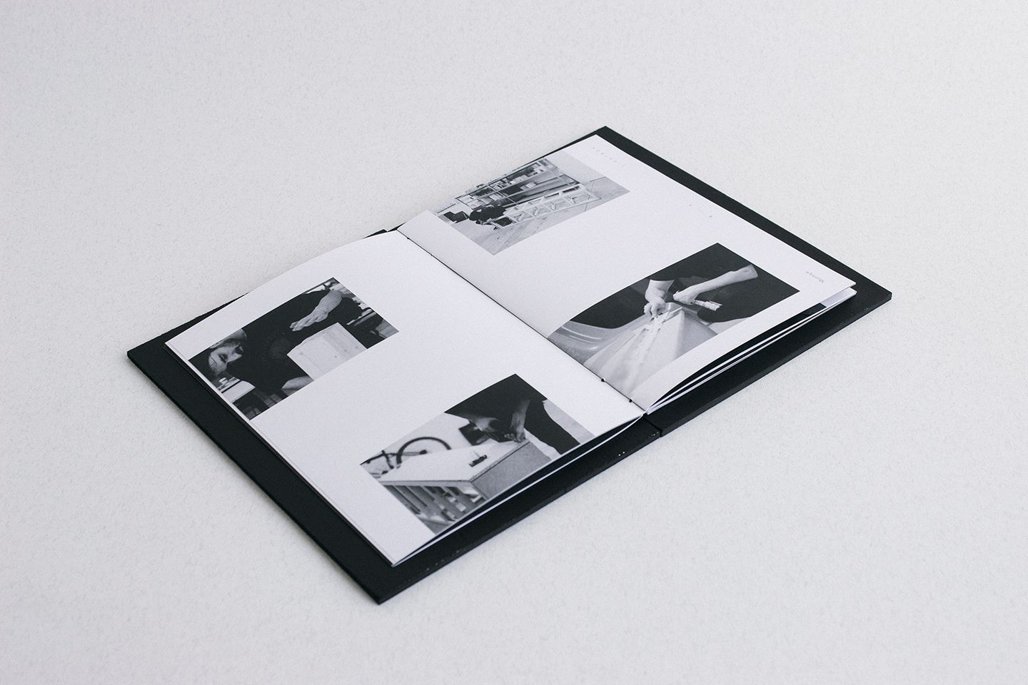 Lightbox the Book | Domestika