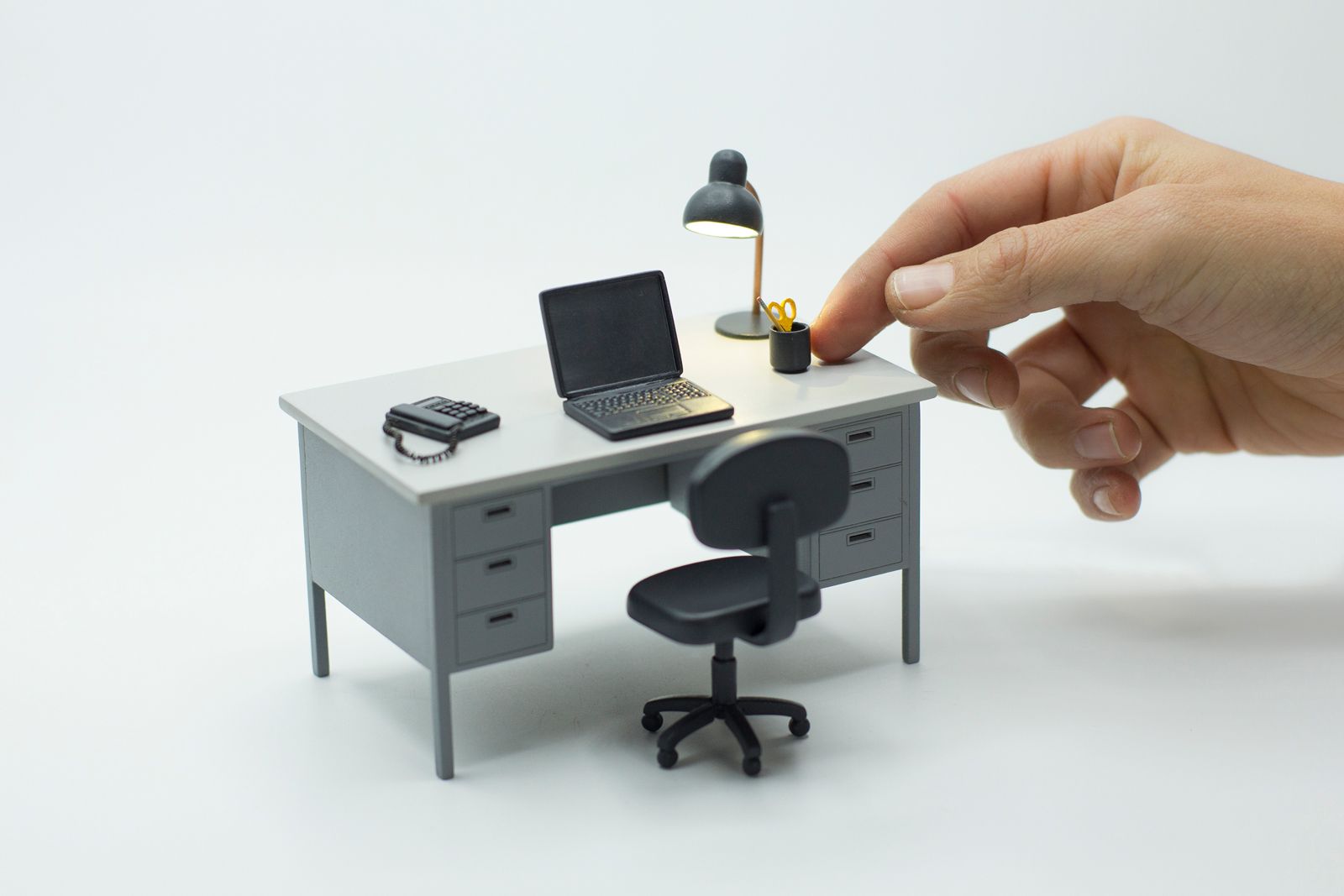 What is a Scale Model and How Do You Create One? | Domestika