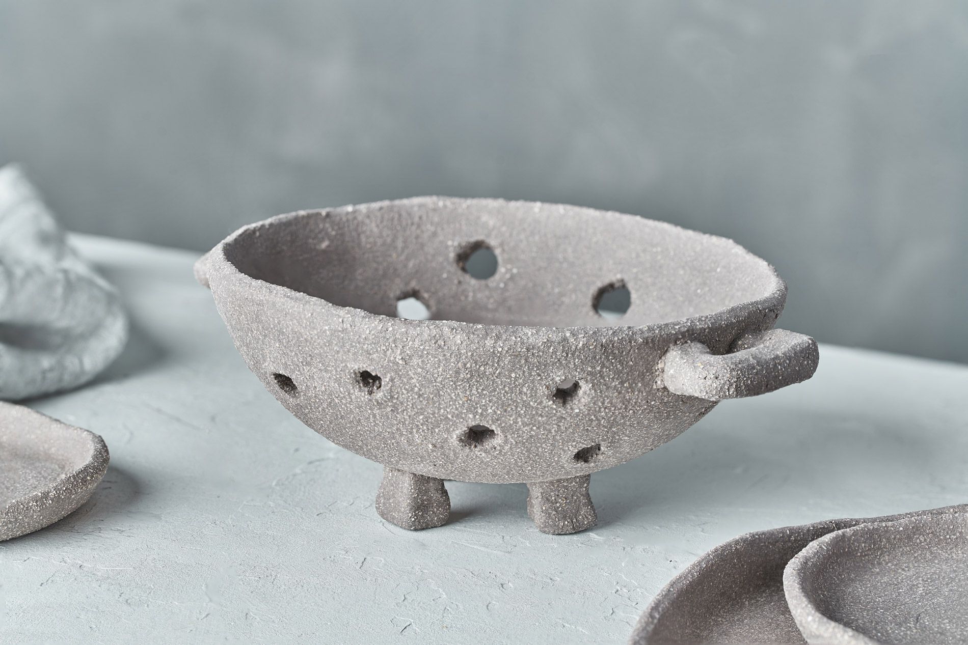 Pottery Props | Domestika
