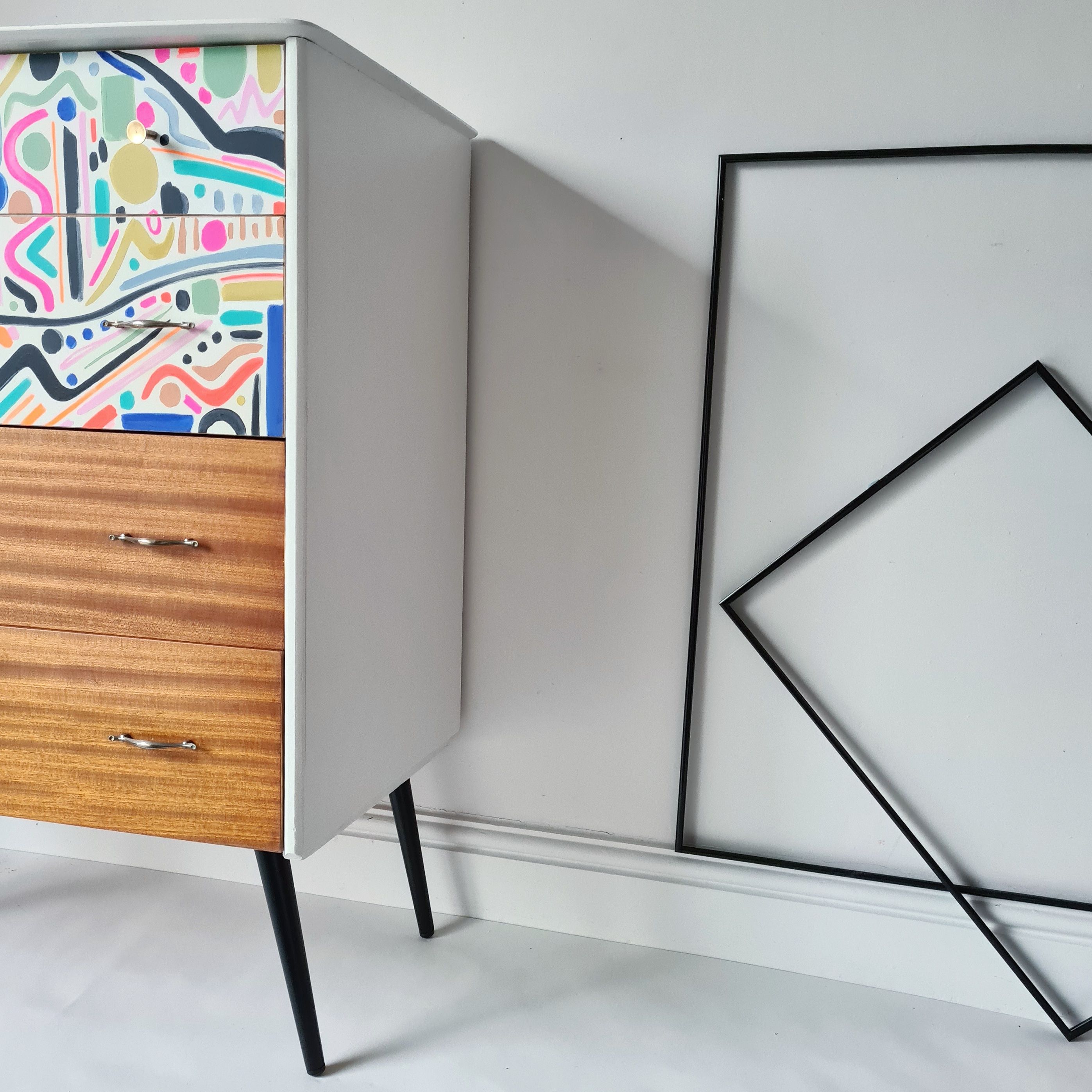 Abstract Pattern Chest of Drawers | Domestika