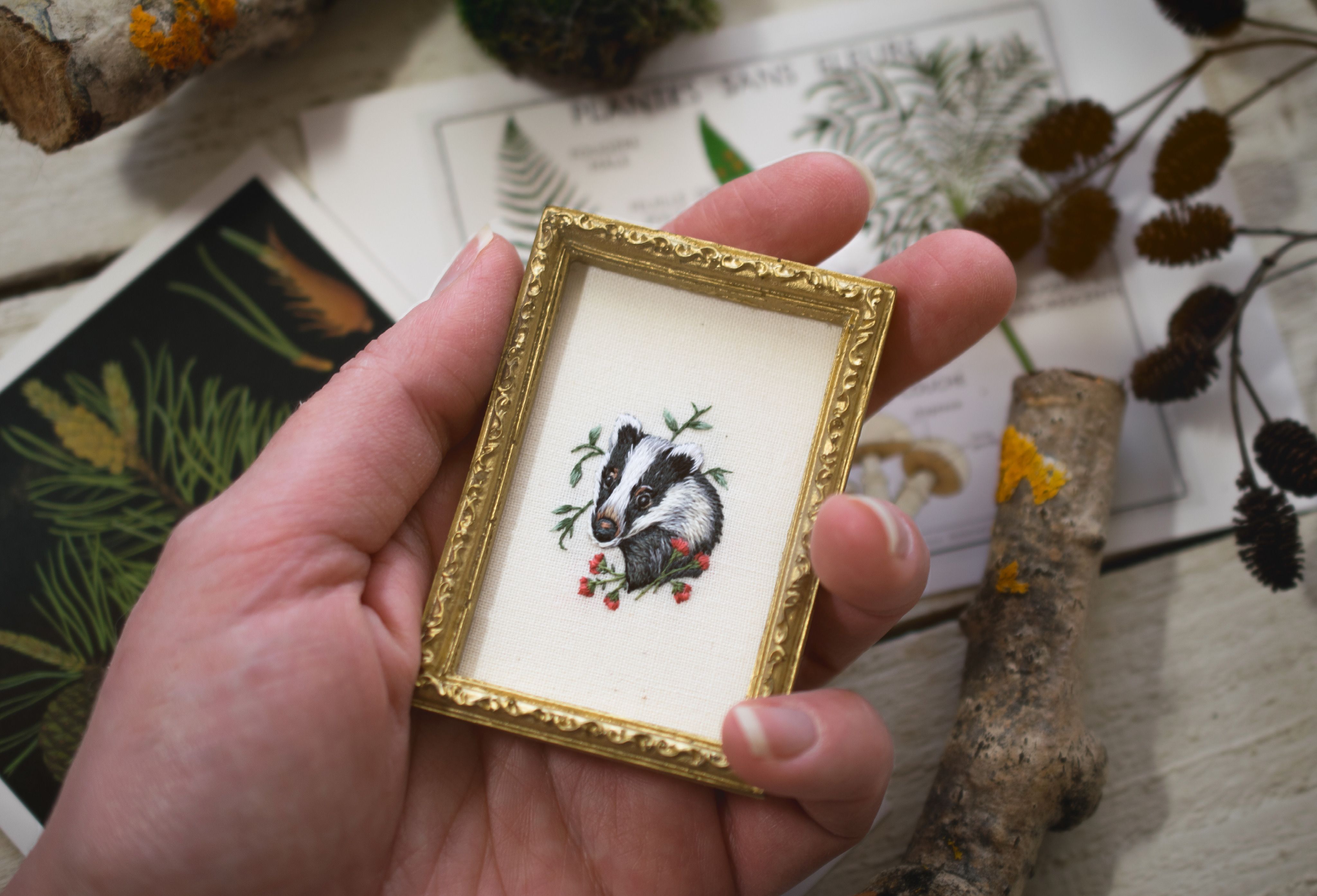 Miniature Embroidery | Domestika