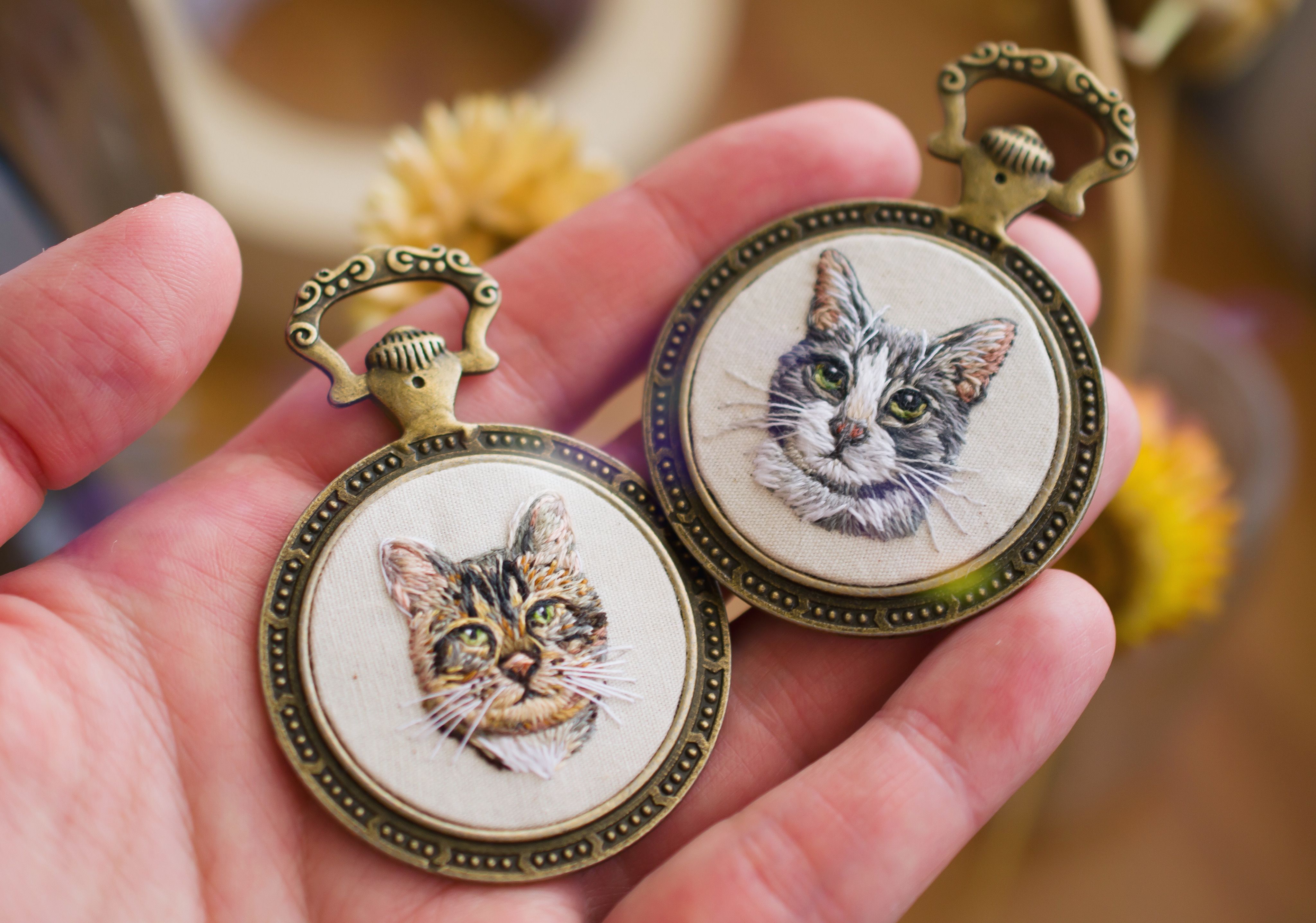 Miniature Embroidery | Domestika