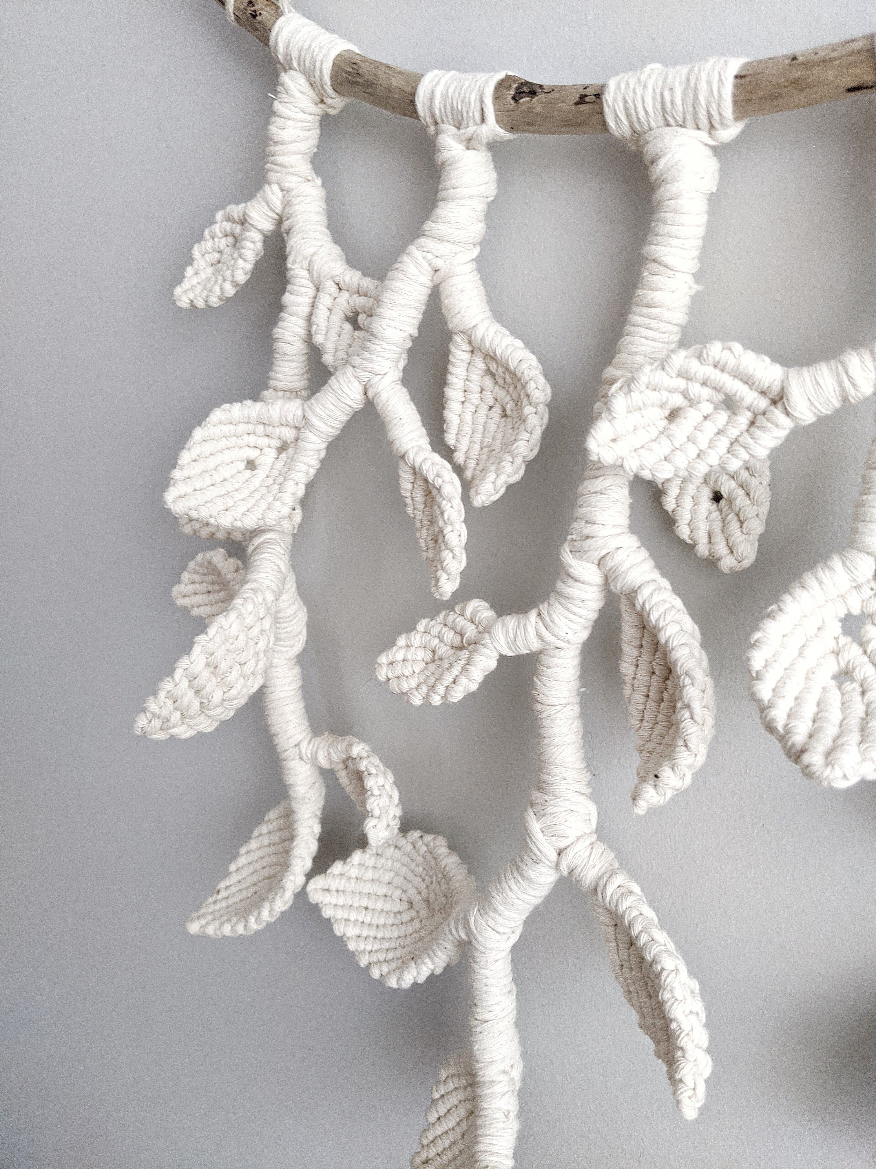 Macrame Vines and Leaves | Domestika