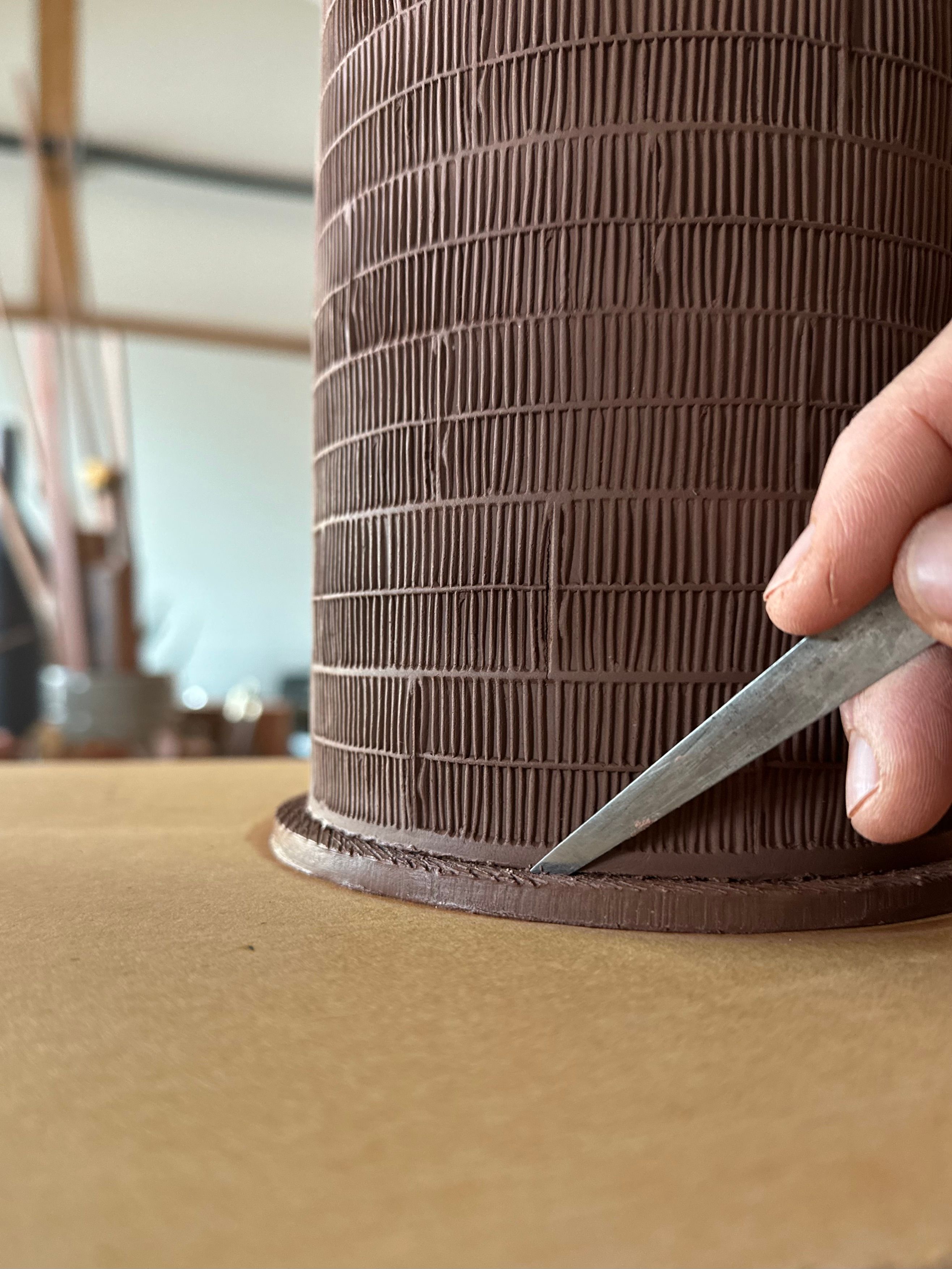 Slab-built Bottle with Texture | Domestika