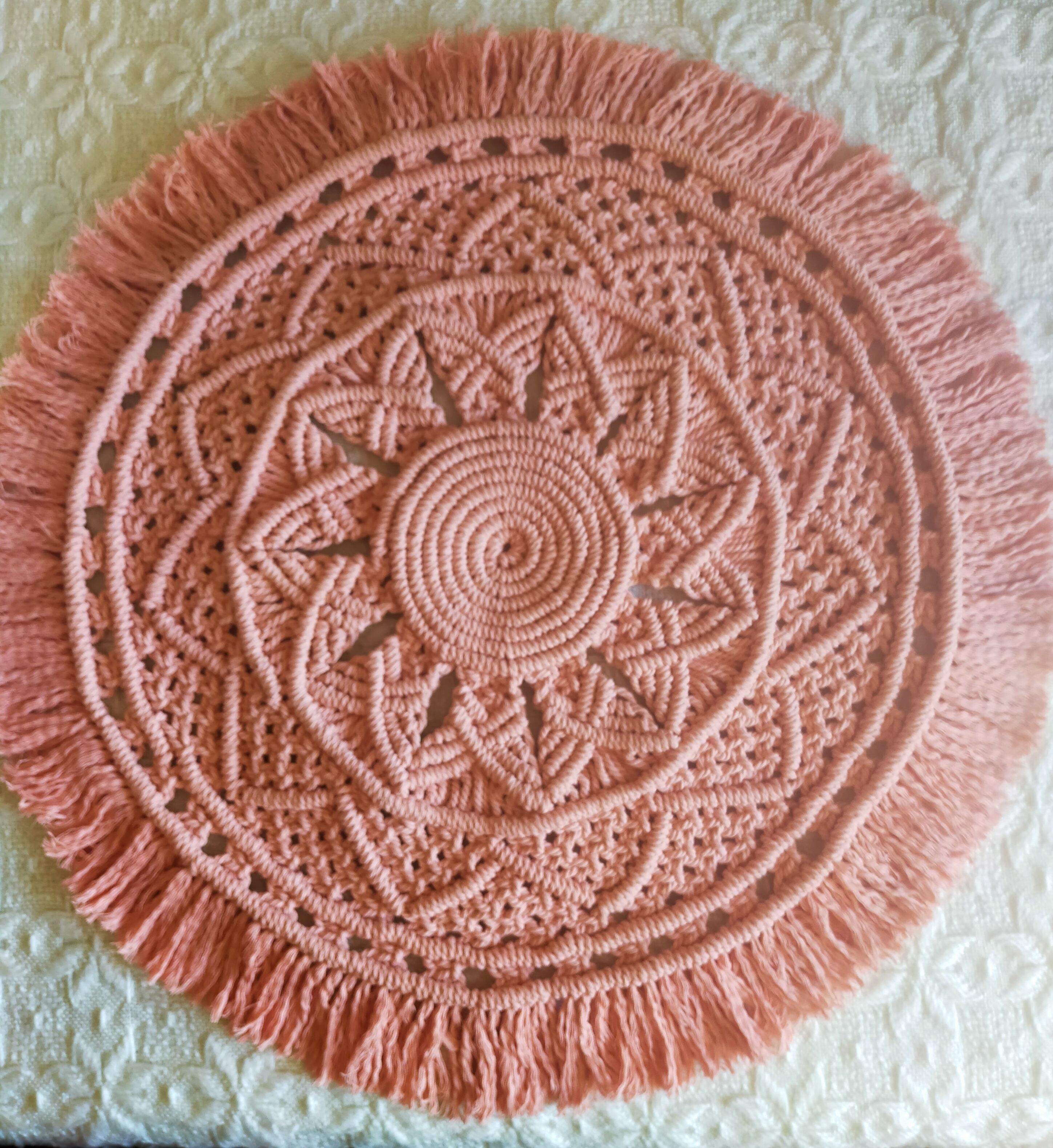 Mi proyecto del curso: Técnicas de macramé circular | Domestika