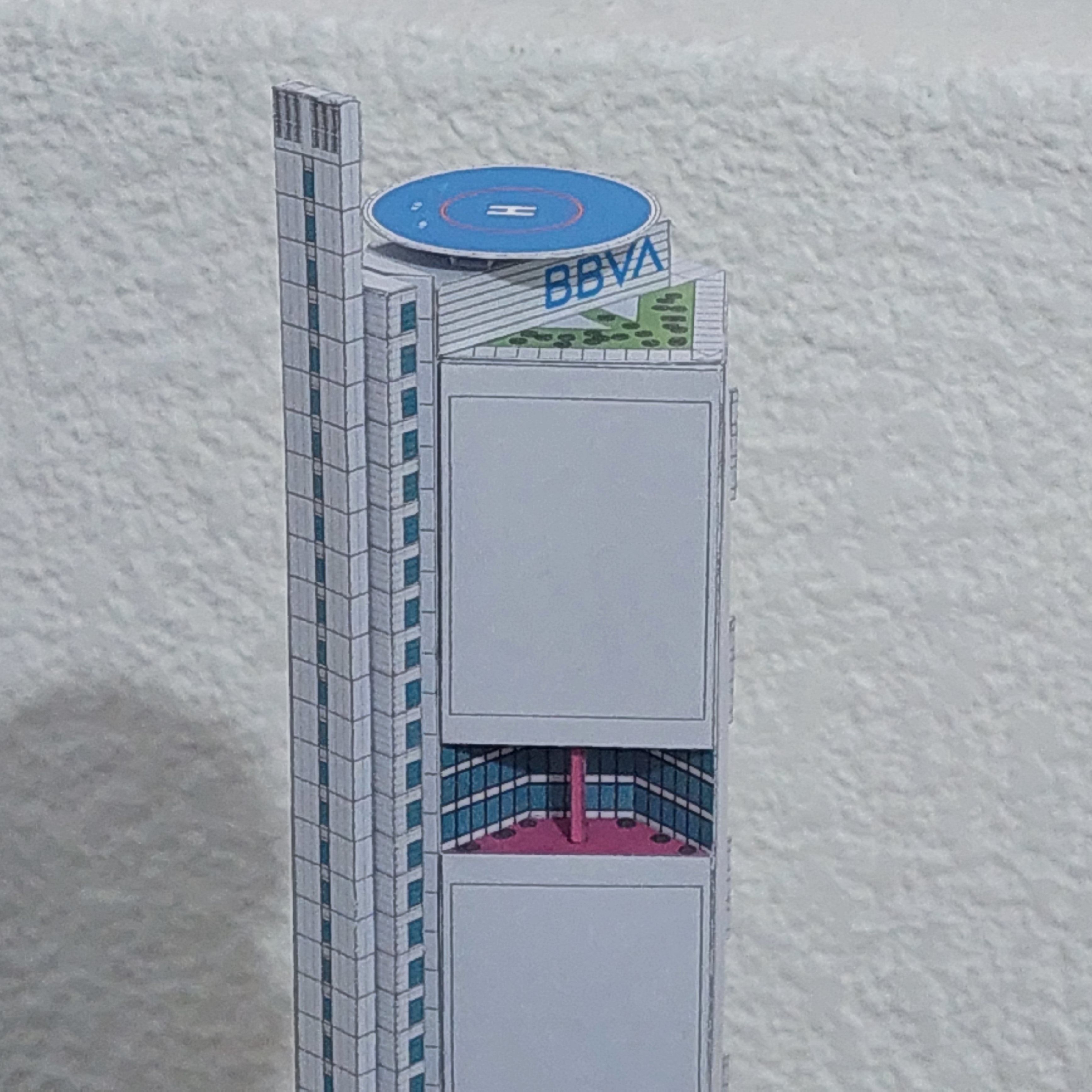 Proyecto papercraft: Torre BBVA escala 1:1000 (MK_V) | Domestika