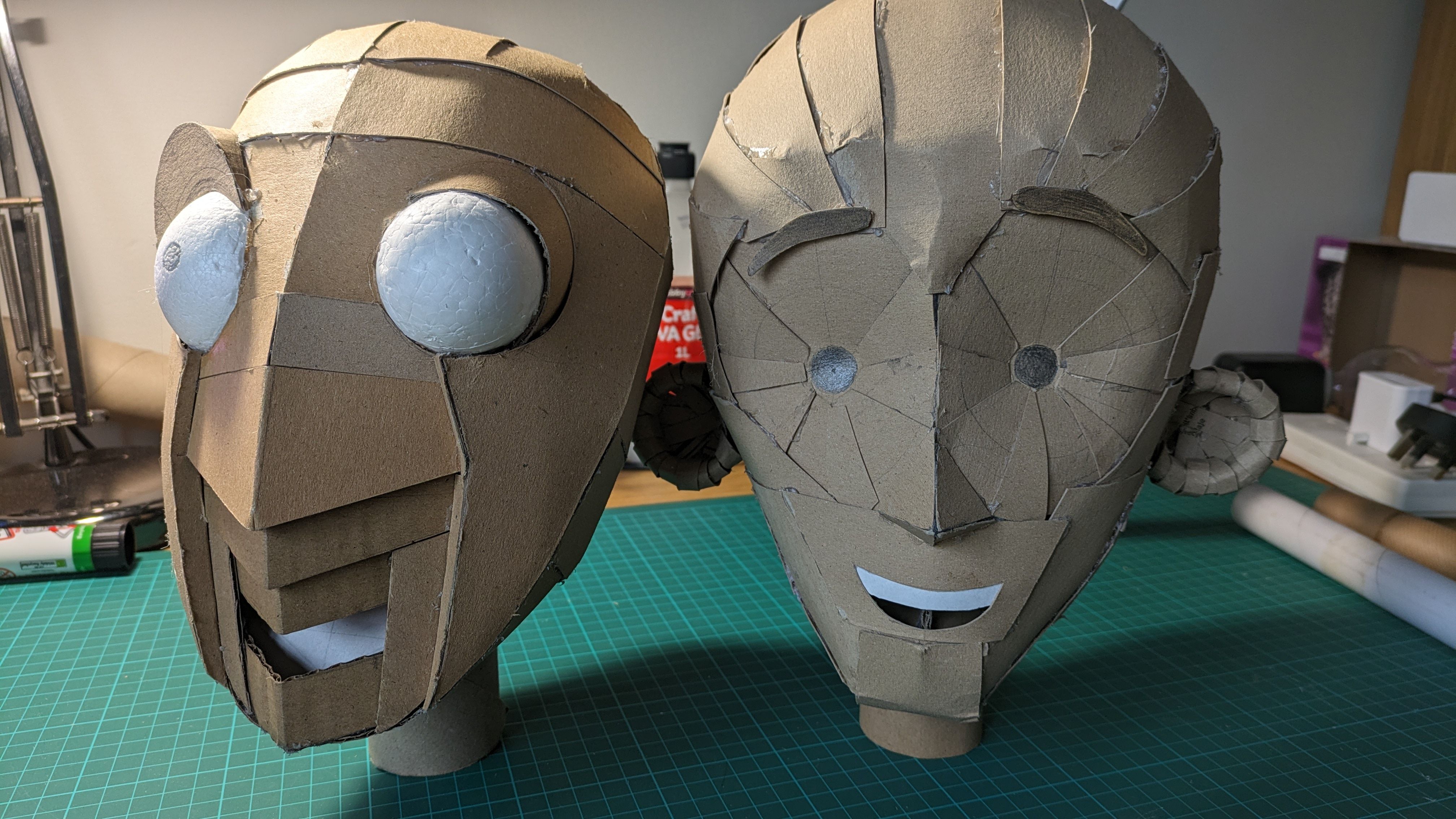 James and the Giant Peach: Cardboard Heads | Domestika