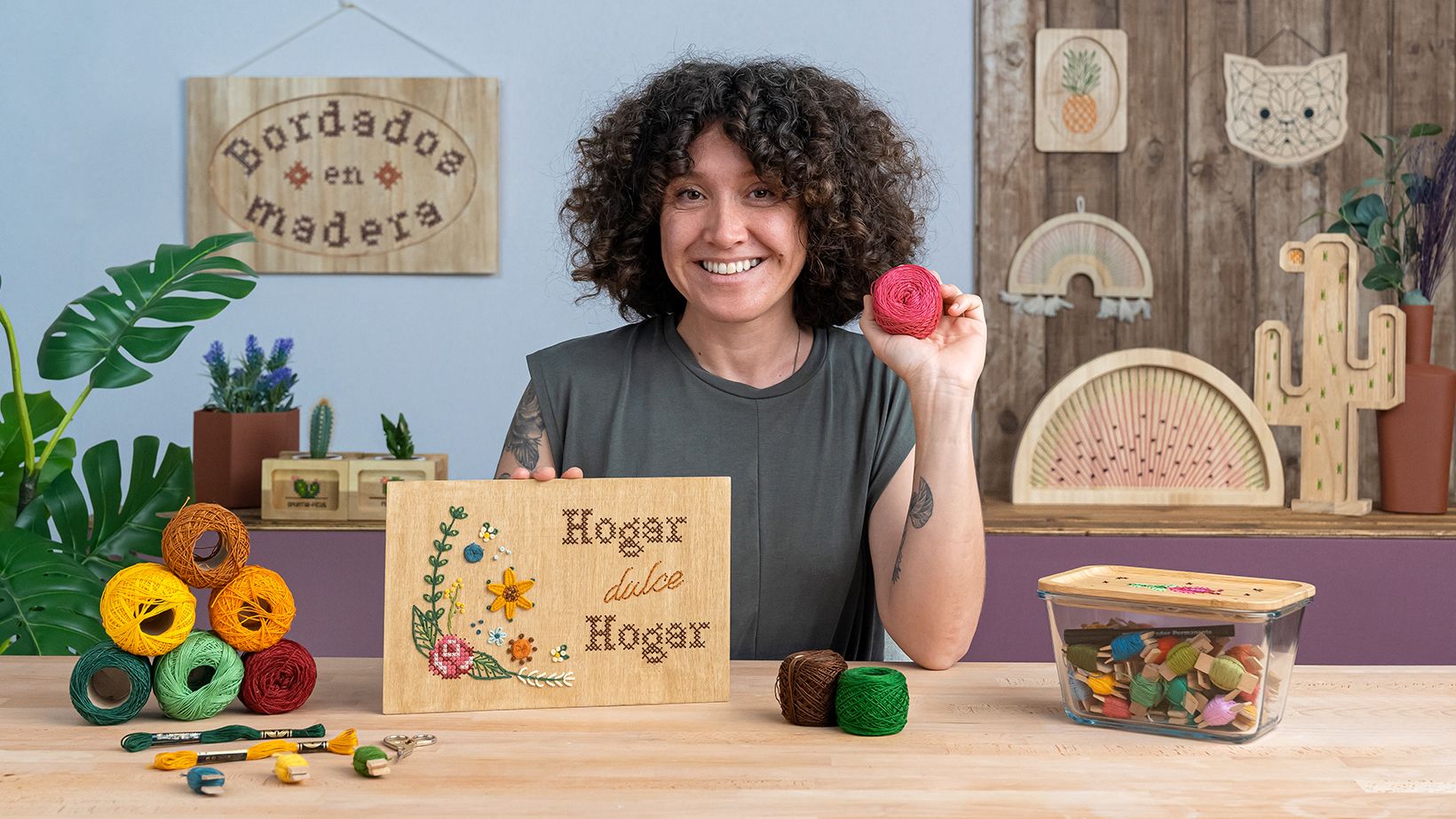 Curso online - Bordado sobre madera (L´ABU studio) | Domestika