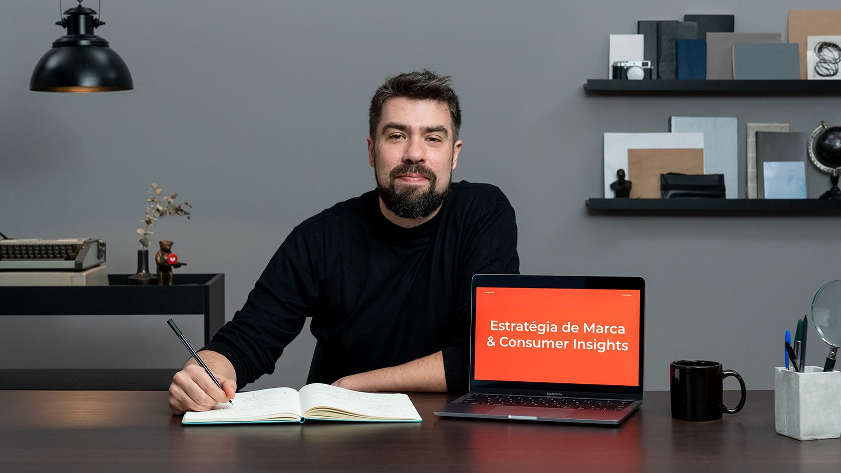 Online Course - Client-Centered Brand Strategy (Thiago Delfino) | Domestika