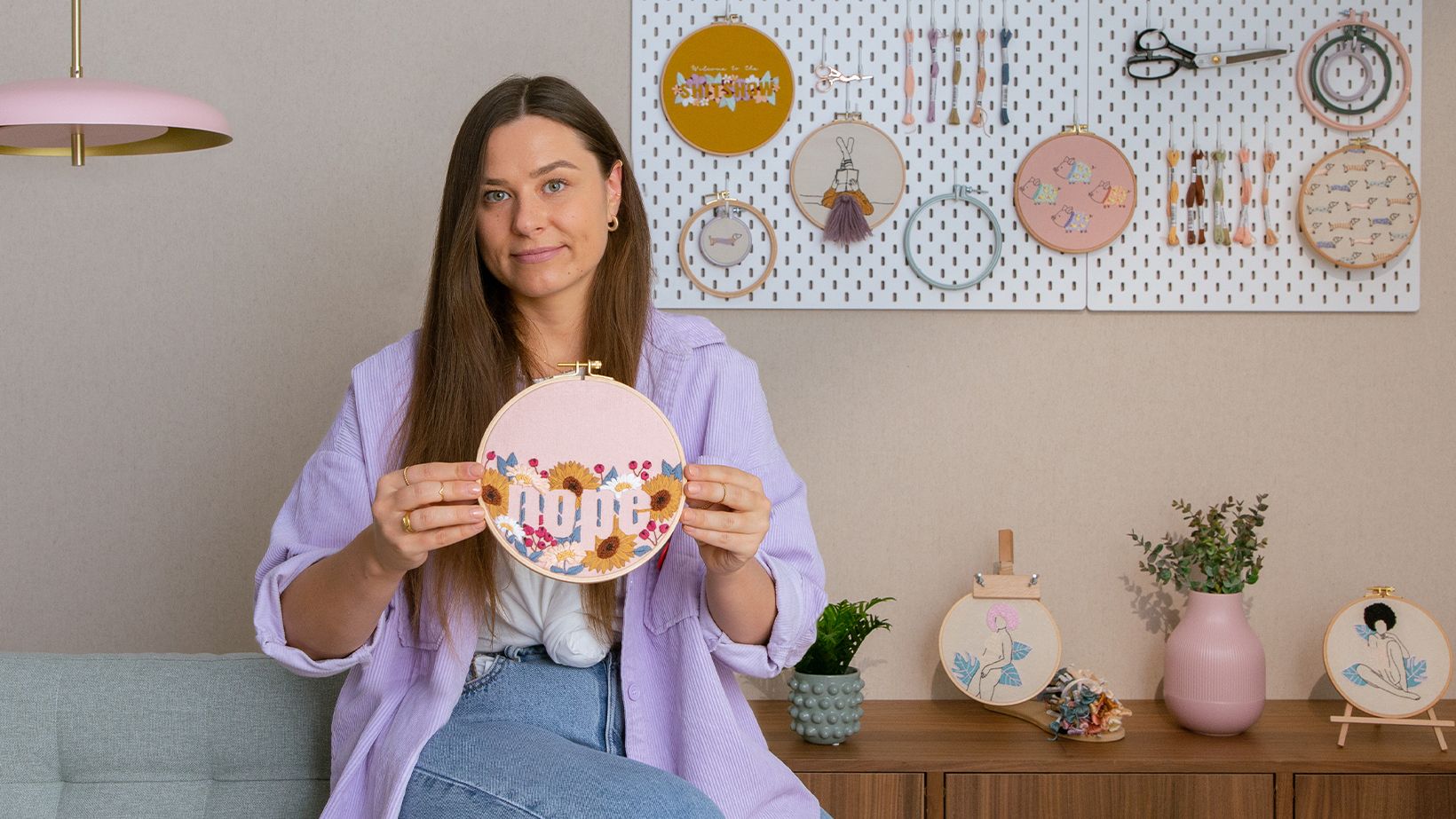 Online Course - Embroidery Art with Lettering: Negative Type Designs ...