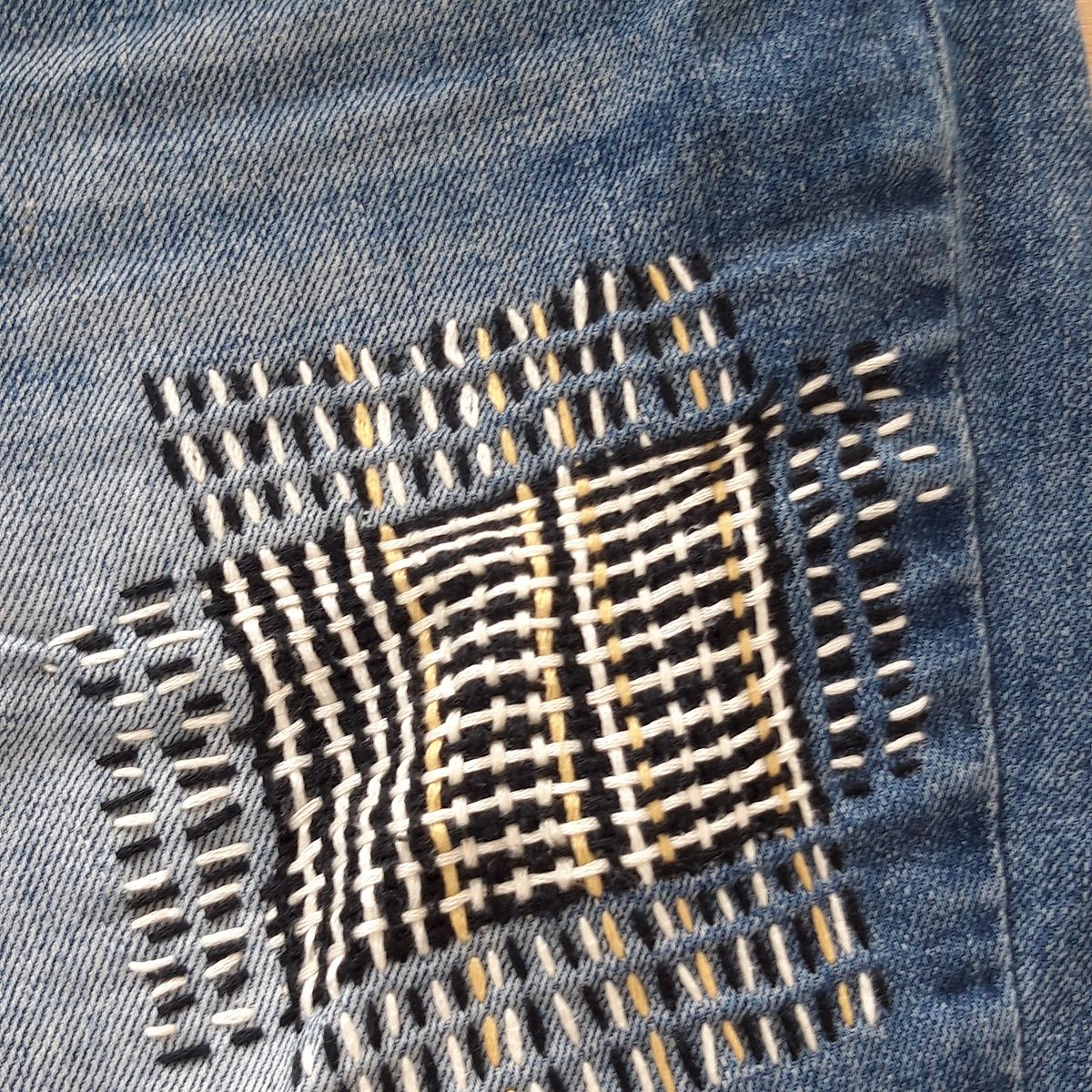 My project in Embroidery: Clothing Repair course | Domestika