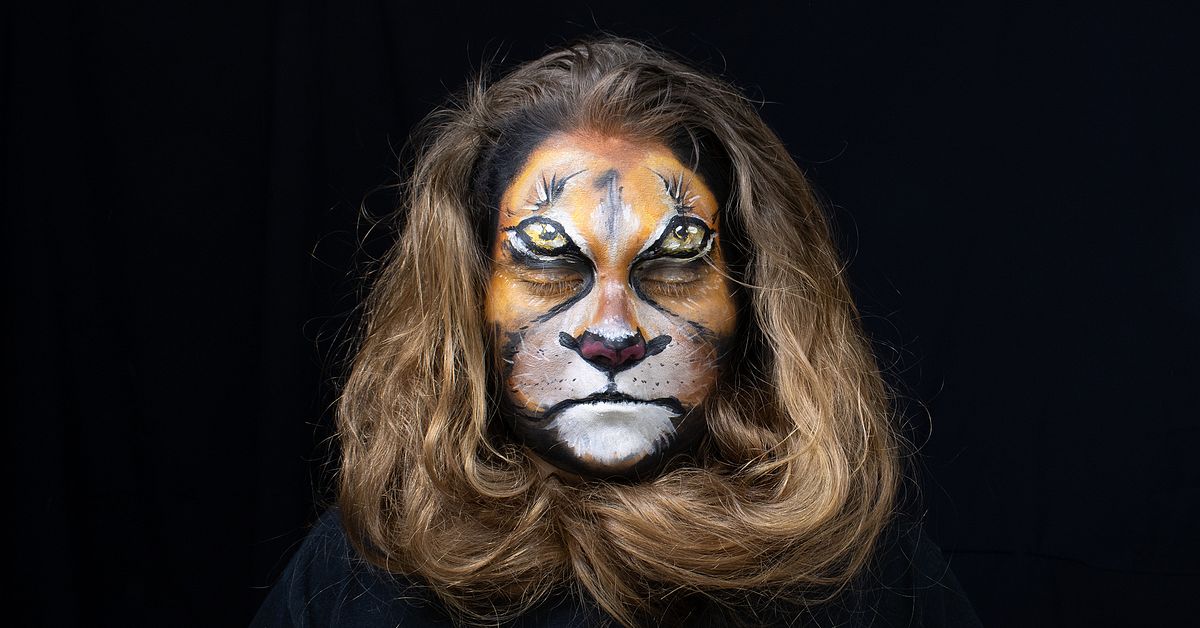 Online Course - 2D Fantasy Makeup (Geonna Snyder) | Domestika