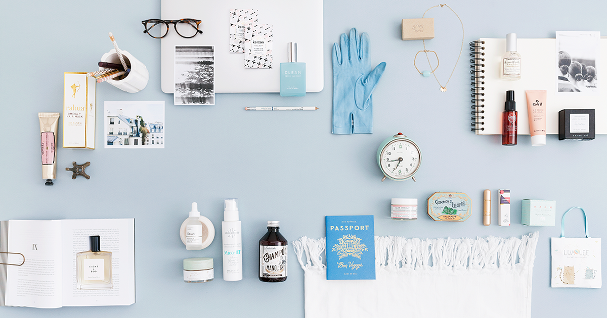 What is a Flat Lay Photo and How to Shoot It | Domestika