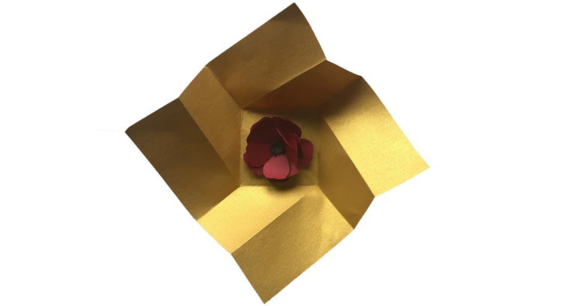 Make a Traditional Origami Tato | Domestika