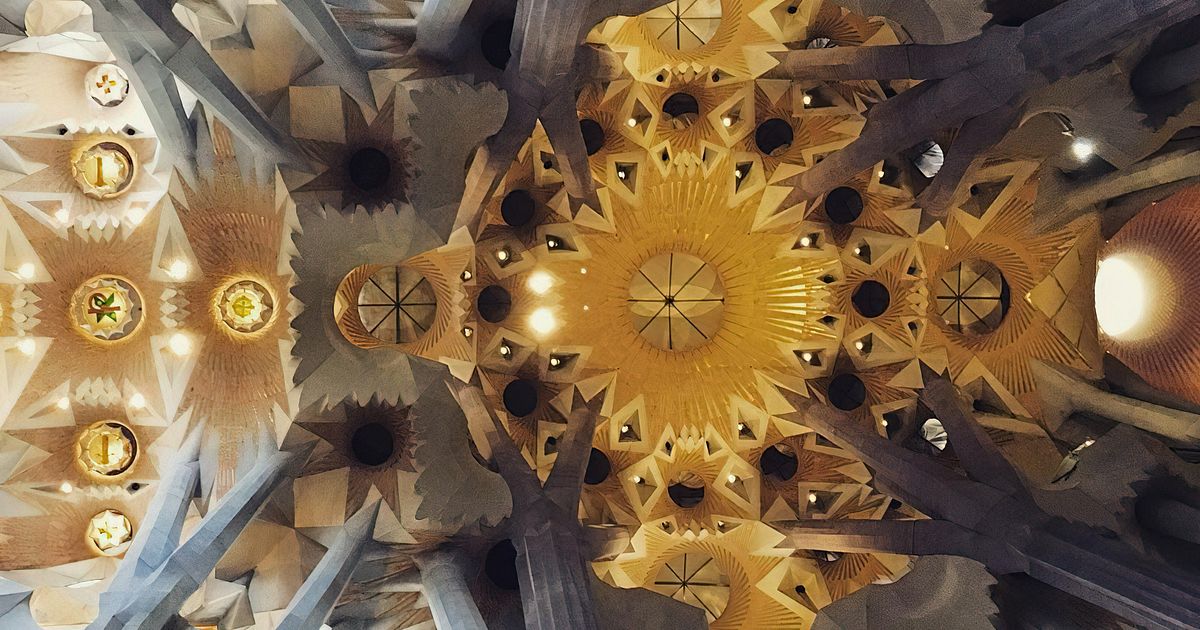 What is Biomorphism in Art? 10 Awe-Inspiring Examples | Domestika