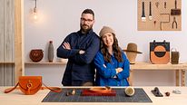 Online Course - Leatherwork: Designing and making a crossbody bag (Hemlock and Hyde) | Domestika