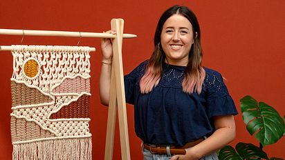 Online Course - Basic Macramé: Knot Nature-Inspired Tapestries (Rachel Breuklander) | Domestika