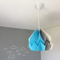 Online Course - Design Your Own Paper Lamp (Kate Colin) | Domestika