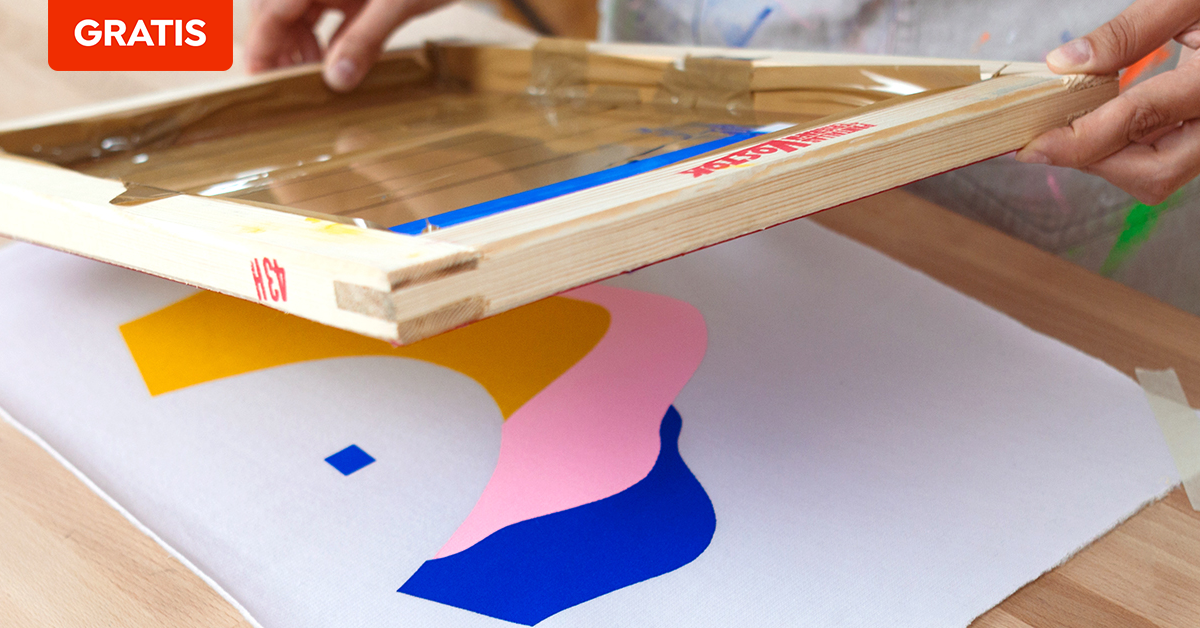 Descarga gratis una guía para cortar un esténcil de acetato | Domestika