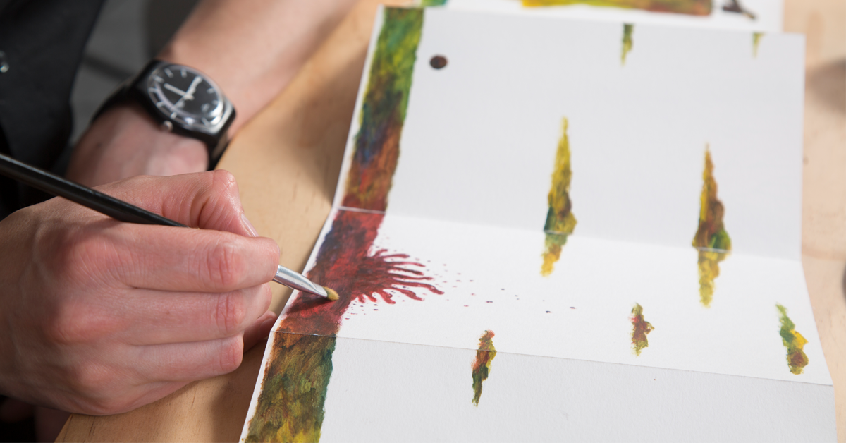 Cómo poner en marcha tu idea para hacer un libro plegable | Domestika