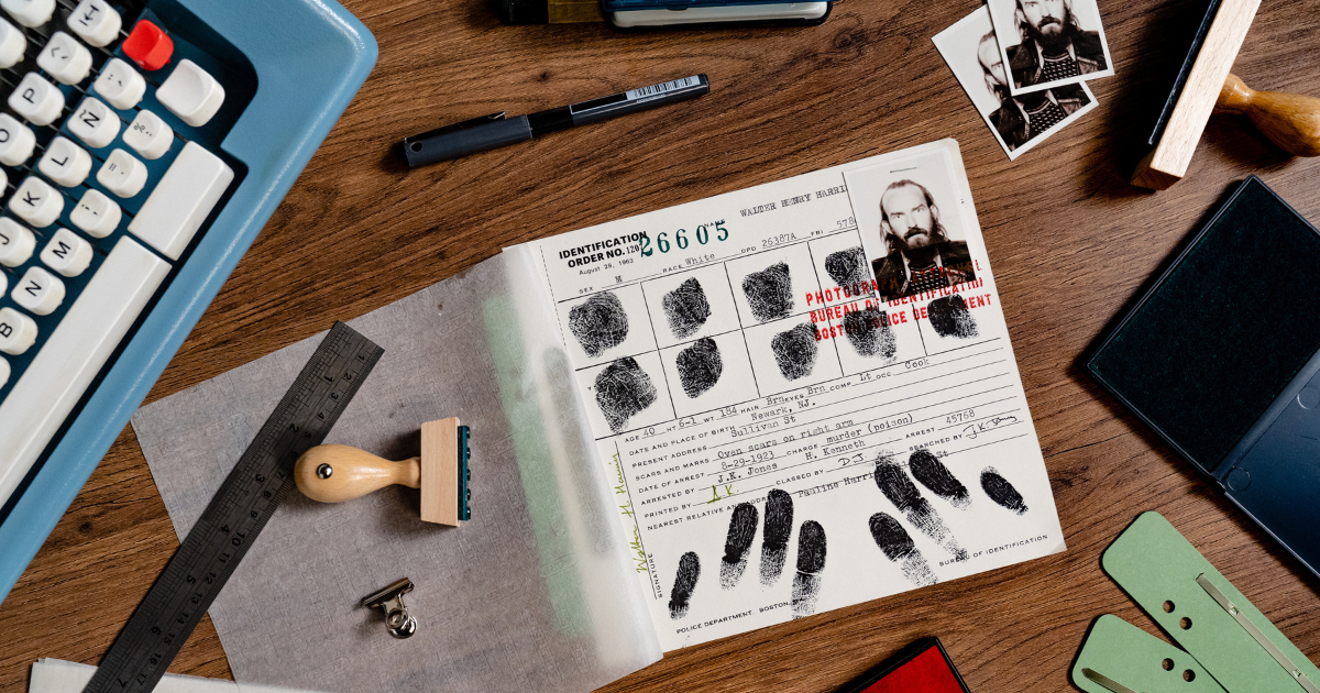 Crafting Illusion: The Art of Graphic Props in Filmmaking | Domestika