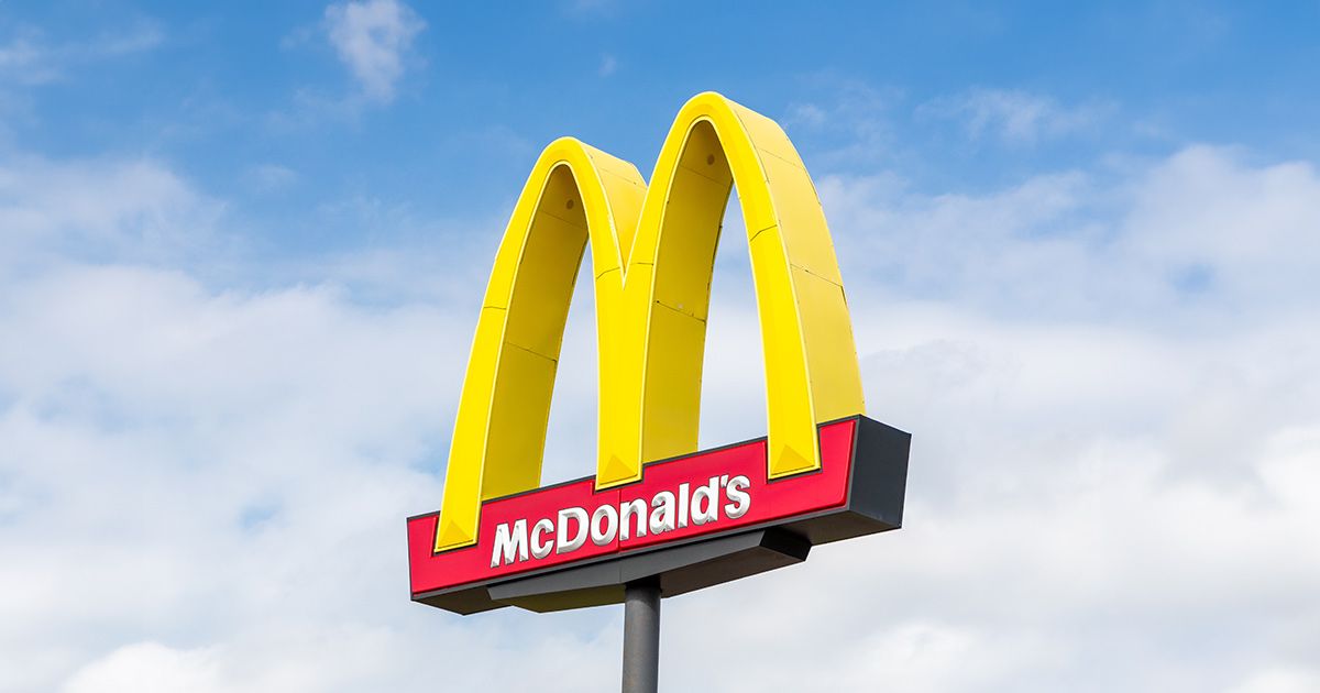 World Copywriting Day: Best Brand Slogans | Domestika