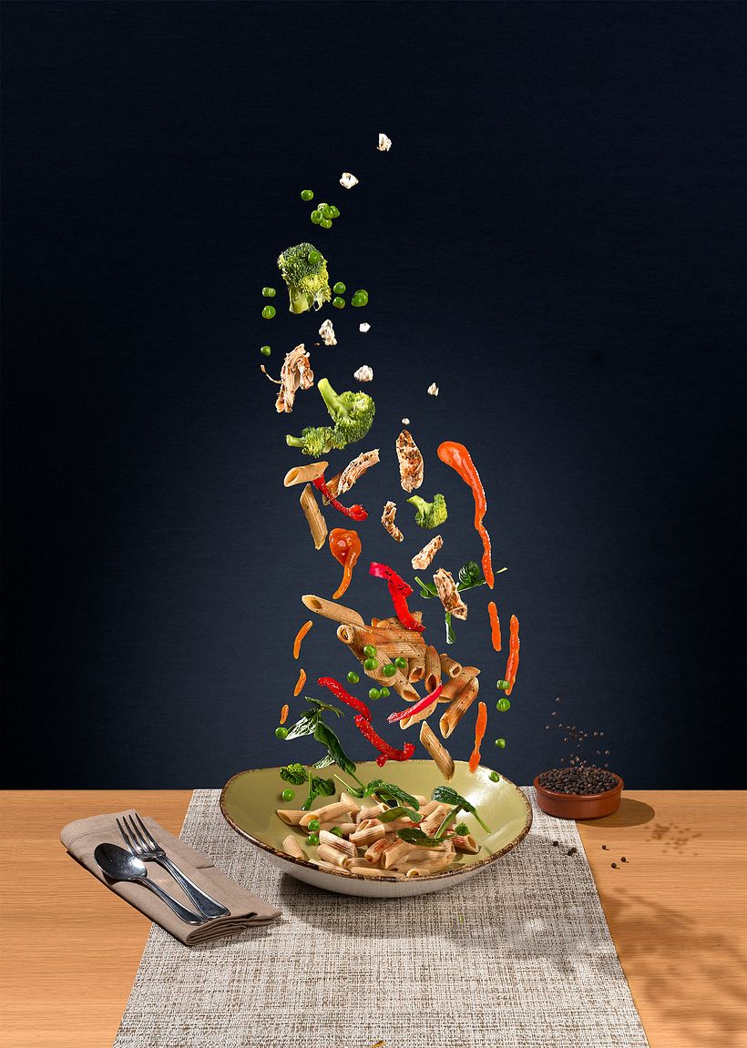 Levitating Food Photography | Domestika