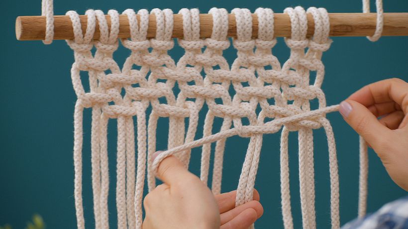 Tutorial Macramé: nudos básicos paso a paso | Domestika