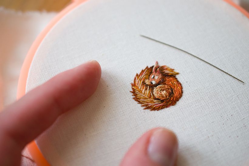 Miniature Embroidery | Domestika