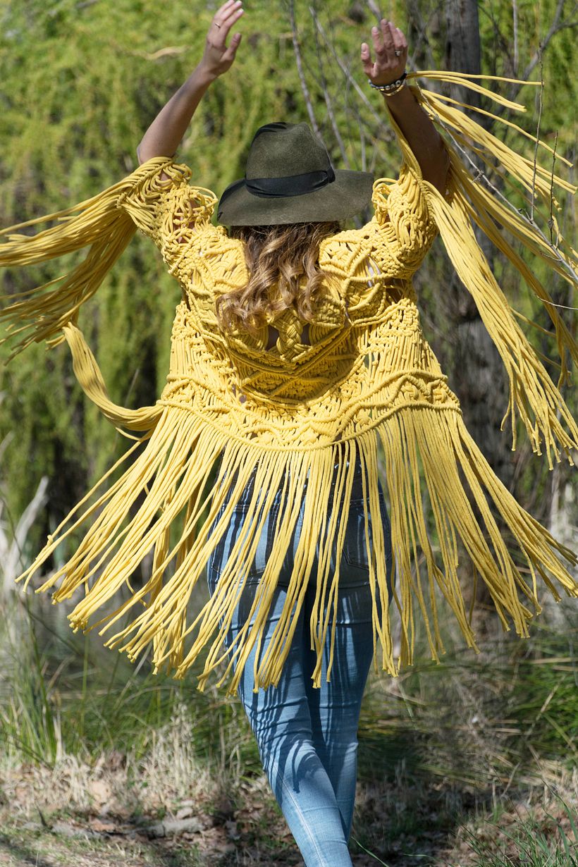 Chaqueta de macramé | Domestika