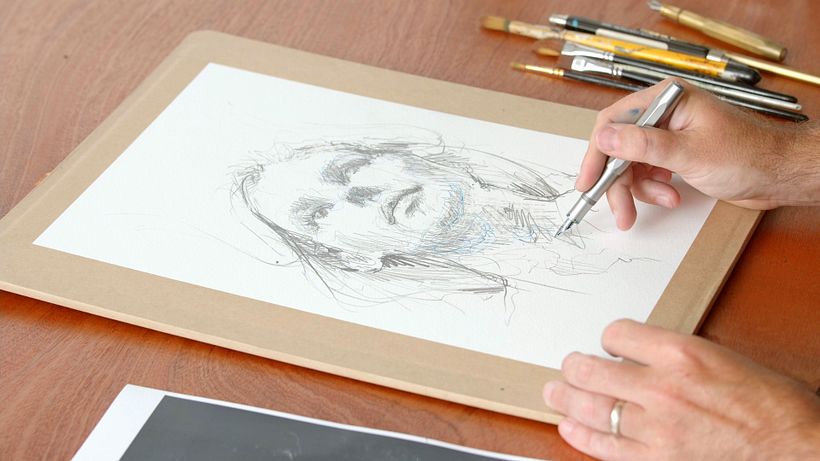 Drawing Tutorial: How to Make a Portrait with Movement | Domestika